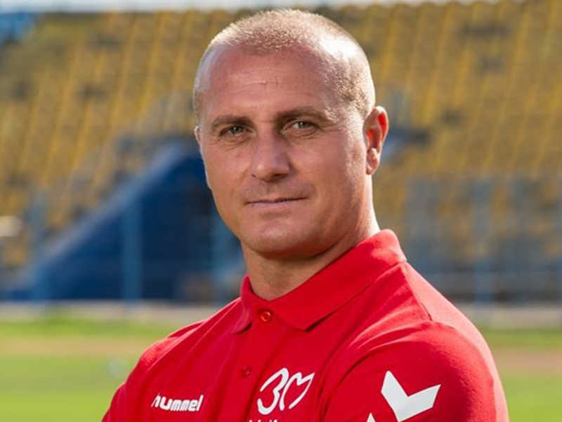 7 ani dedicaţi culorilor galben-albastre - Graiul Maramureșului