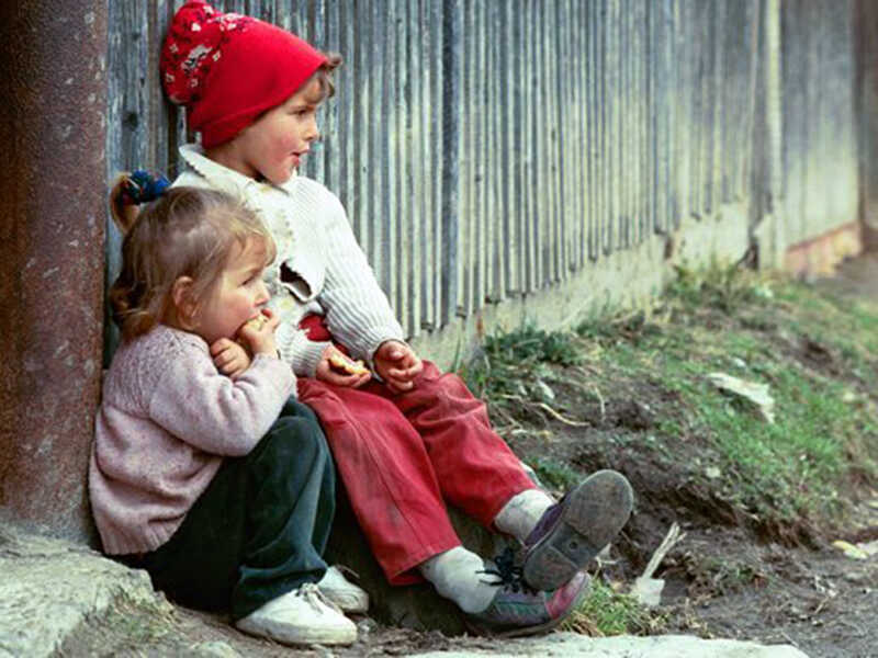 Mii de familii din Maramureş, ajutate să combată sărăcia cu alocaţii ...
