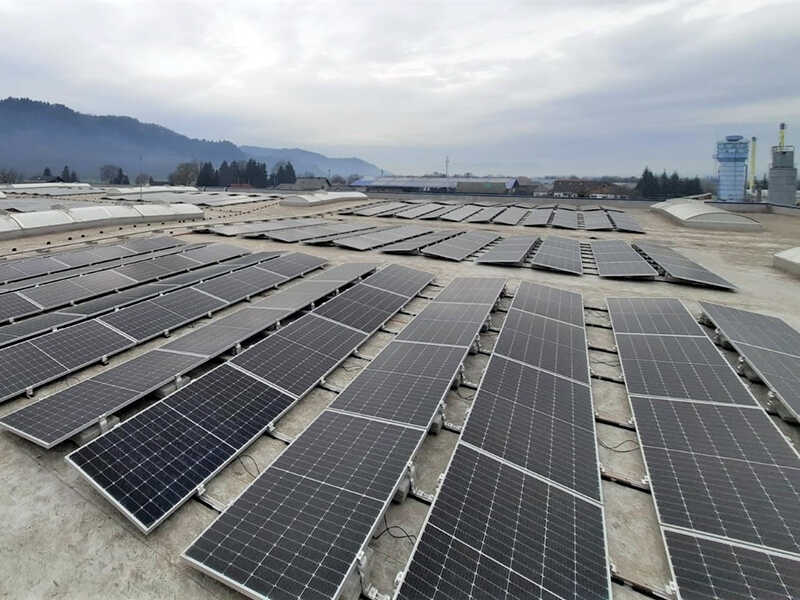 Plimob finalizează construcția unei centrale fotovoltaice de 1 MW în ...