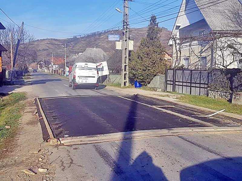 Gura lumii ☺ Ridicolul la rang de virtute - Graiul Maramureșului